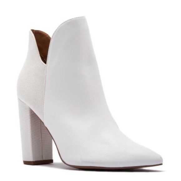 Qupid | Shoes | Qupid Signal White Textured Bootie | Poshmark